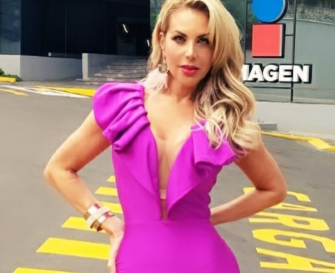 A sus 52 años, la actriz Lorena Herrera luce orgullosa sus curvas en bikini – Diario La Página