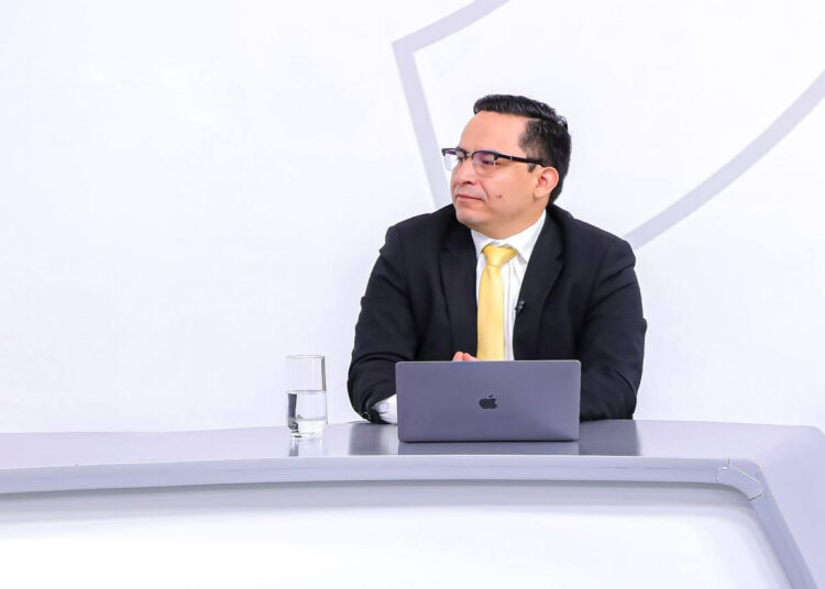 Director De Aduanas Brindó Detalles Del Plan Para Agilizar El Paso En